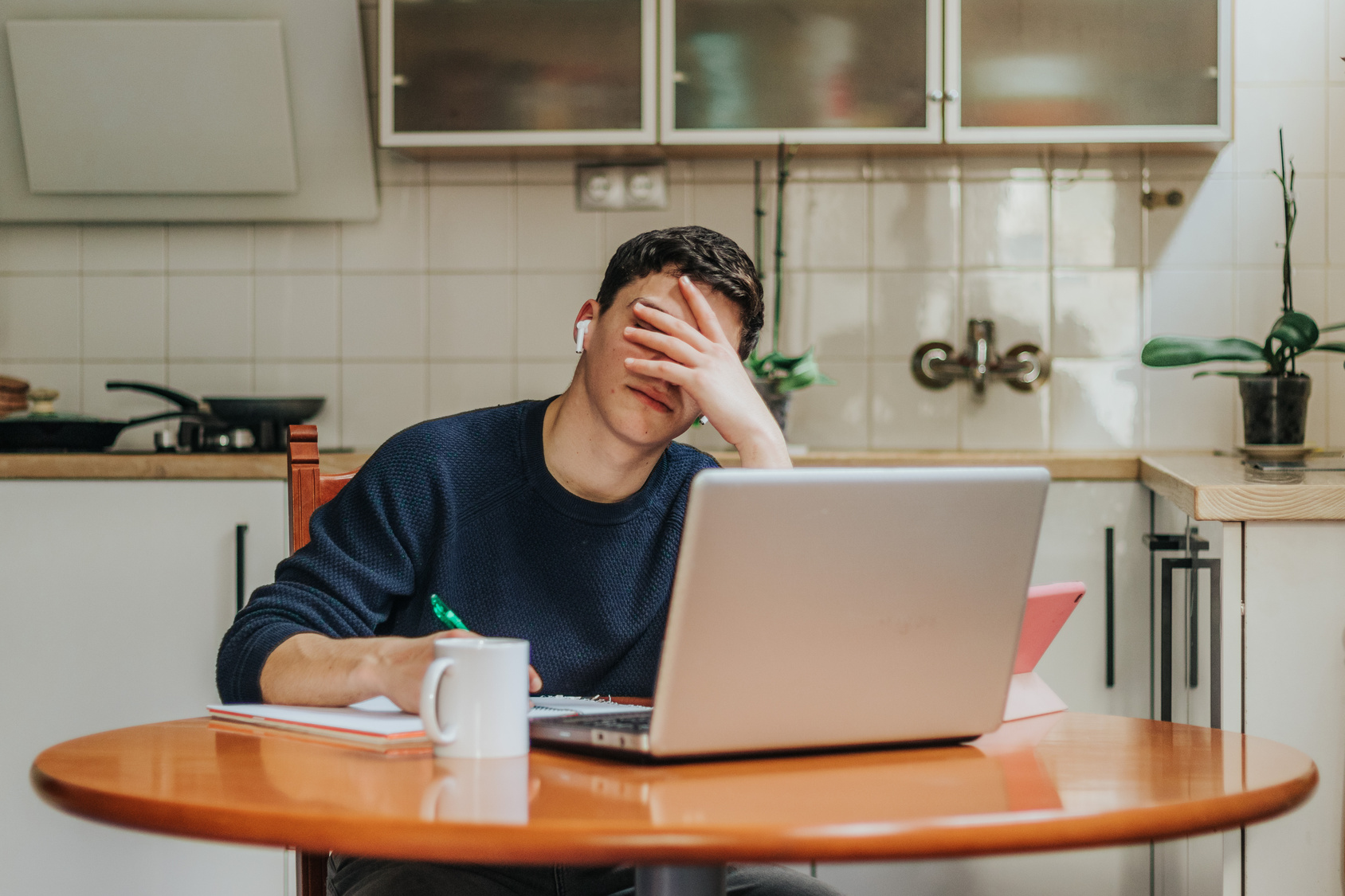 The problem of finding an internship | ISE
